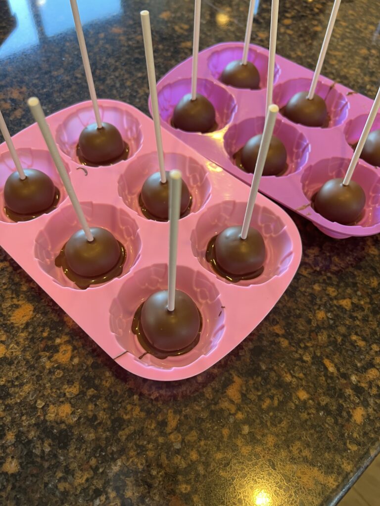 So Easy Cake Pop Roses – HCP
